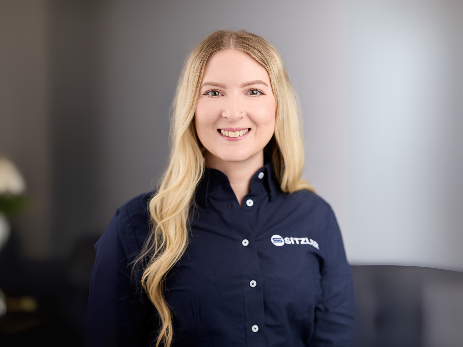 Meet Human Resources Manager, Tracy. - Sitzler